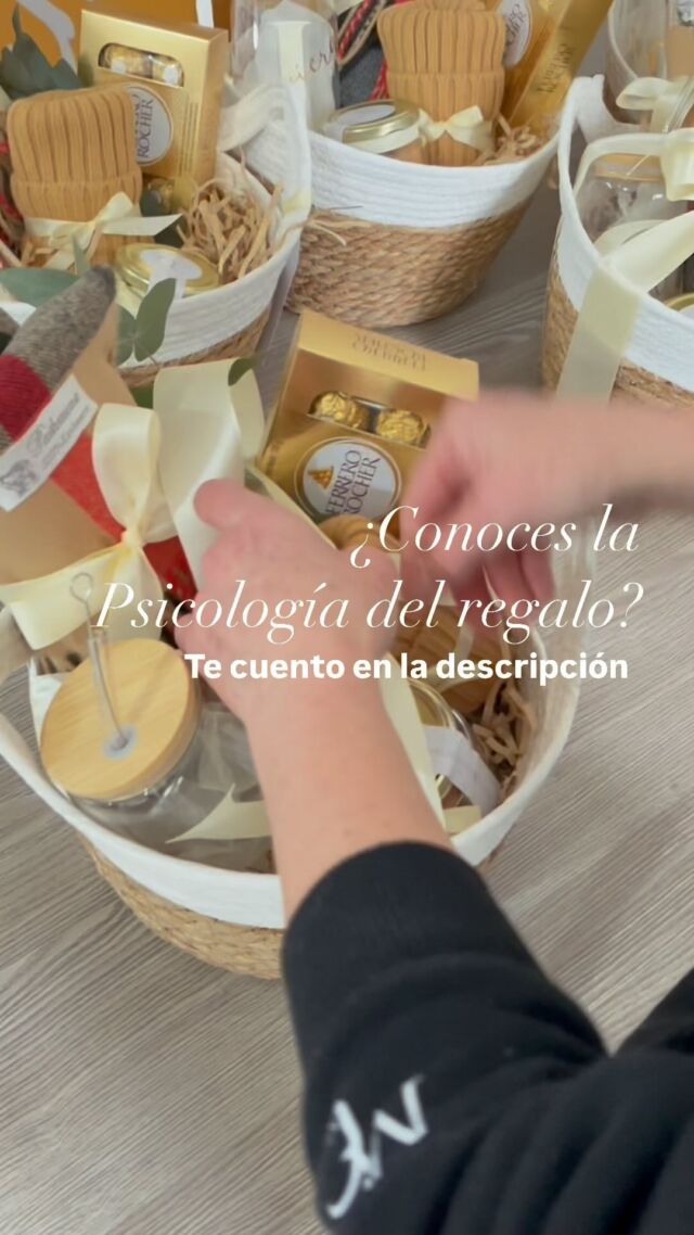 Mía Cala | Regalos personalizados, cajas corporativas y personales